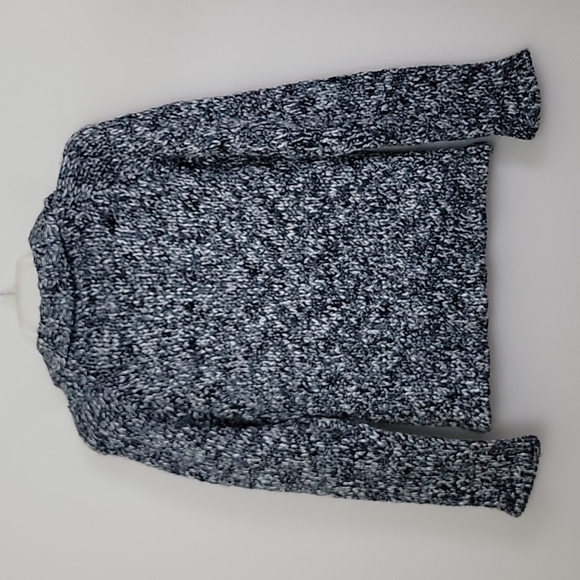 Windi River | Sweaters | Windi River Variegated Sage Green Black White ...